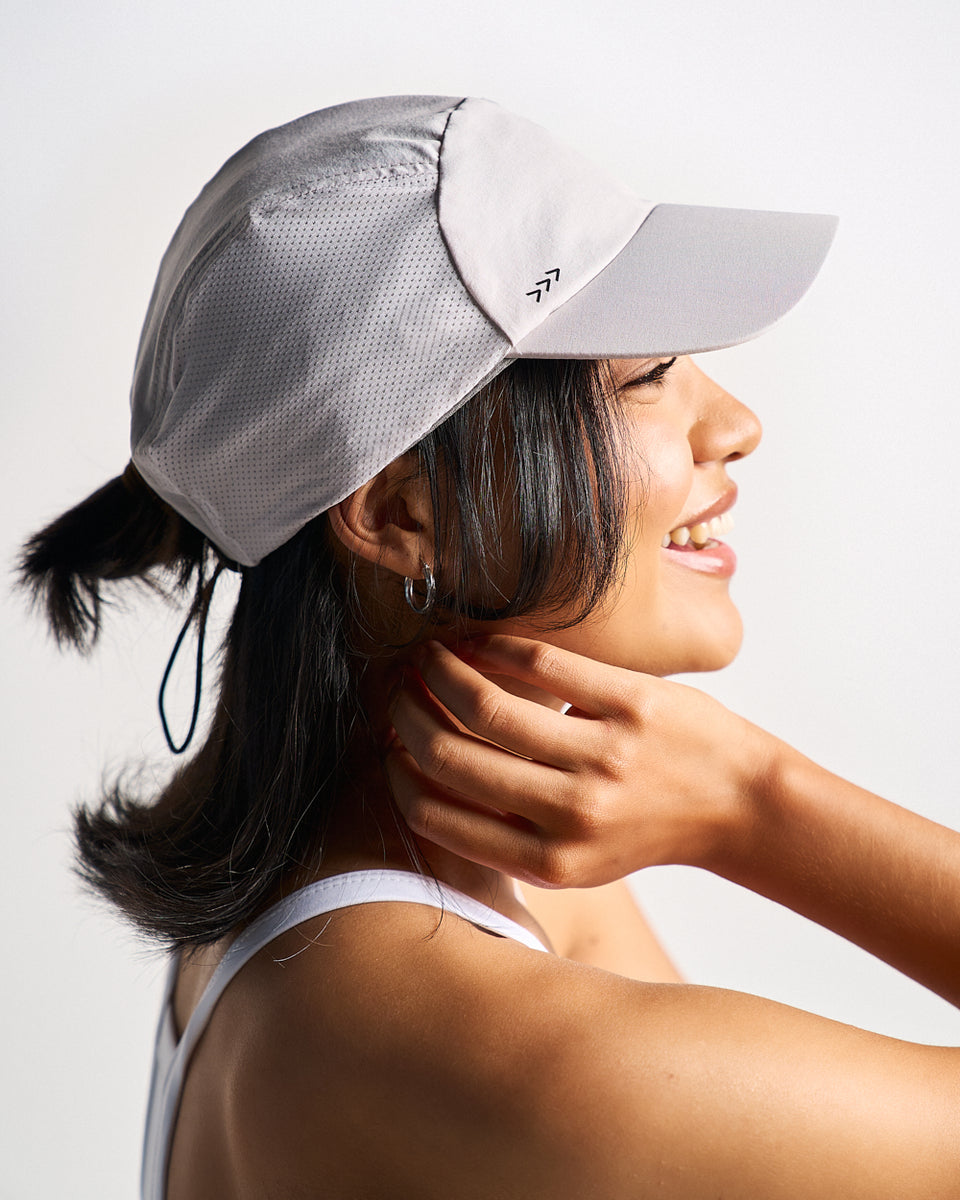 Women's Technical Running Cap - Reflective - Grey – Verbe Activ
